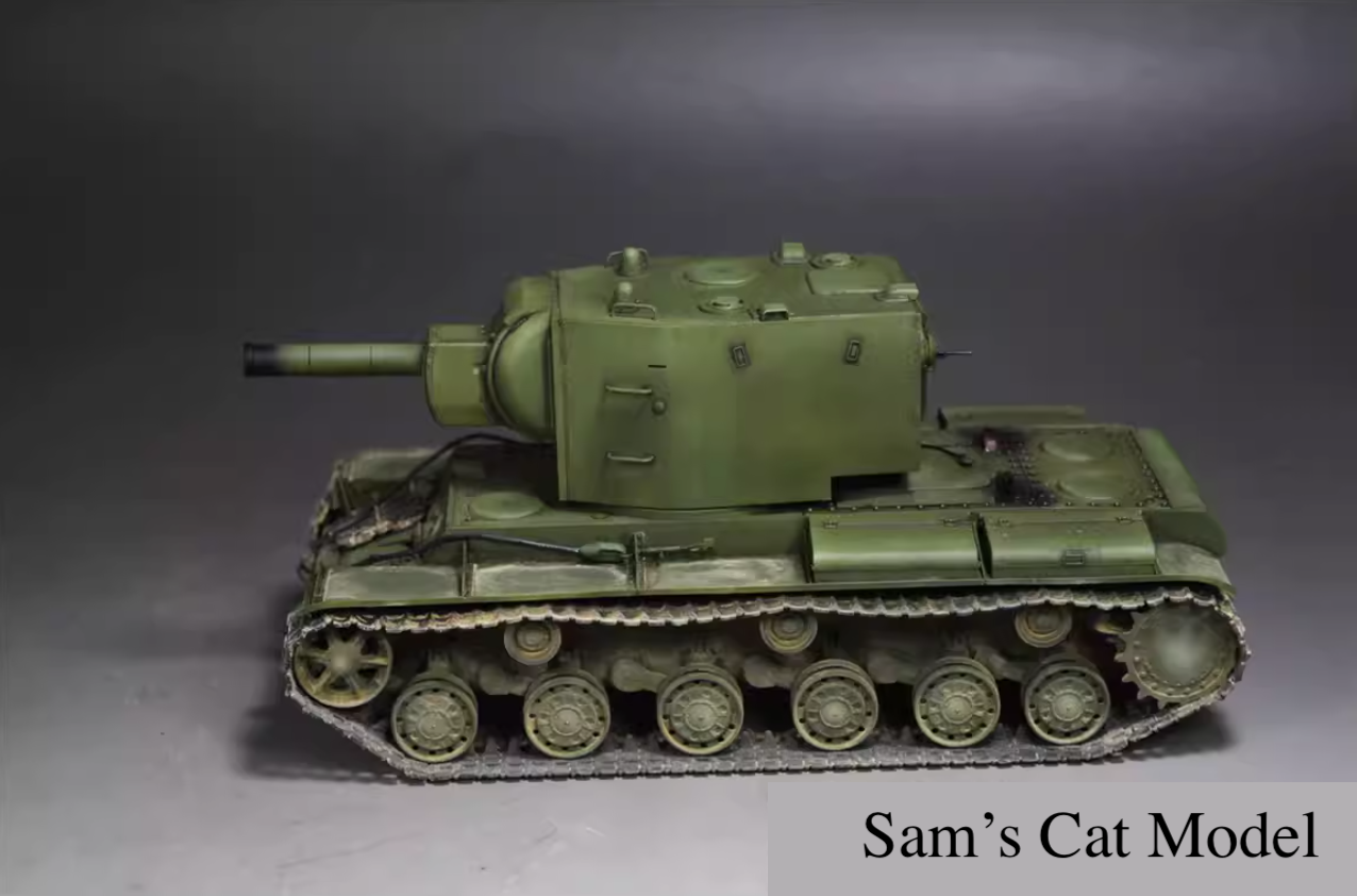 1/35 советский тяжёлый танк КV-2 периода Второй мировой войны