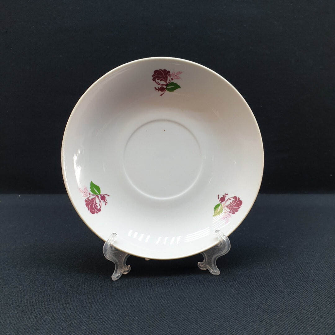 Блюдце Вербилки, фарфор деколь 16 см, винтаж СССР.