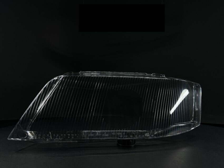 Левое стекло фары для Audi A6 C5 1997-2001