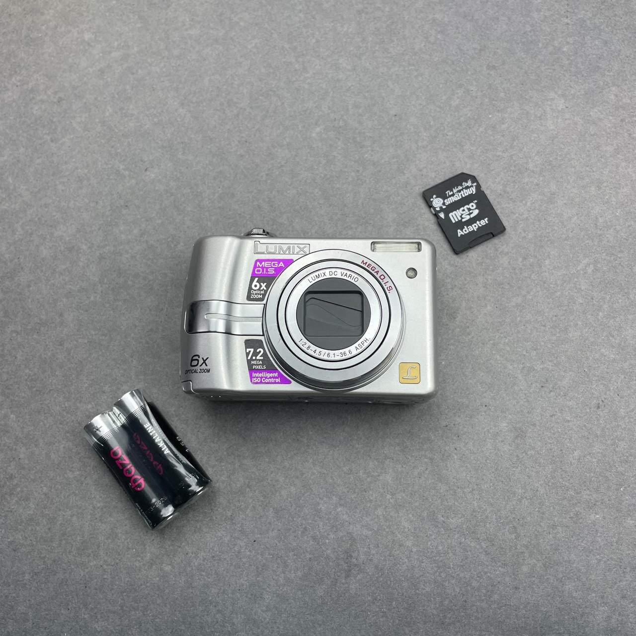 Цифровой компактный фотоаппарат Panasonic Lumix DMC-LZ6