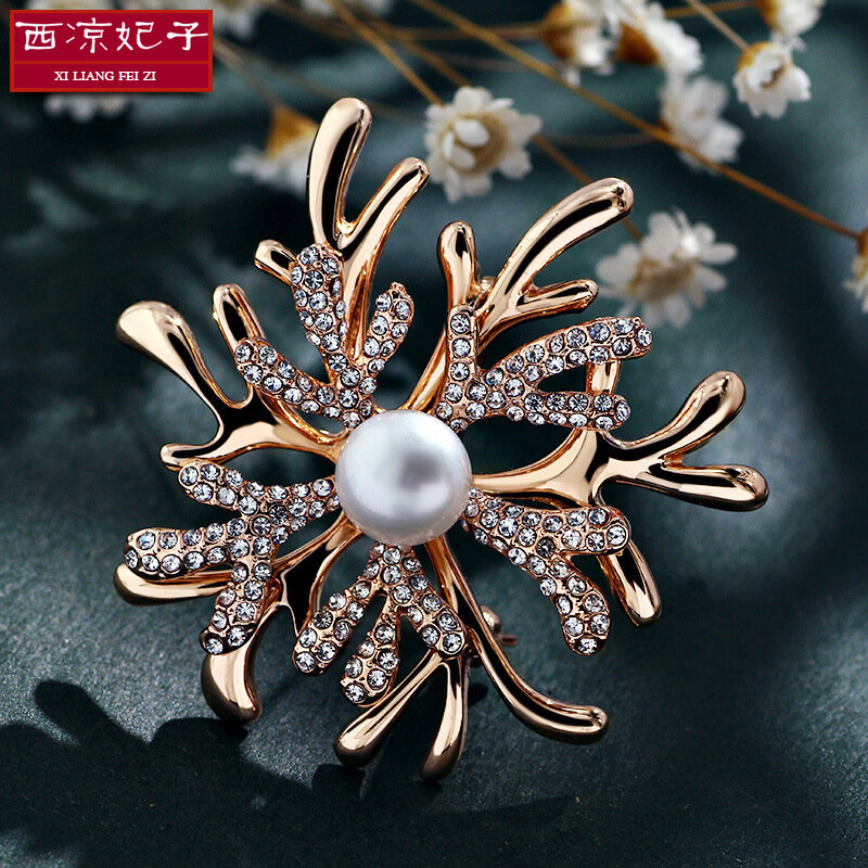 2026 Фабрика на заказ Брошь с ринestone и коралловыми жемчужинами Элегантная кросс-бордерная торговля Пальто Куртка Женская одежда