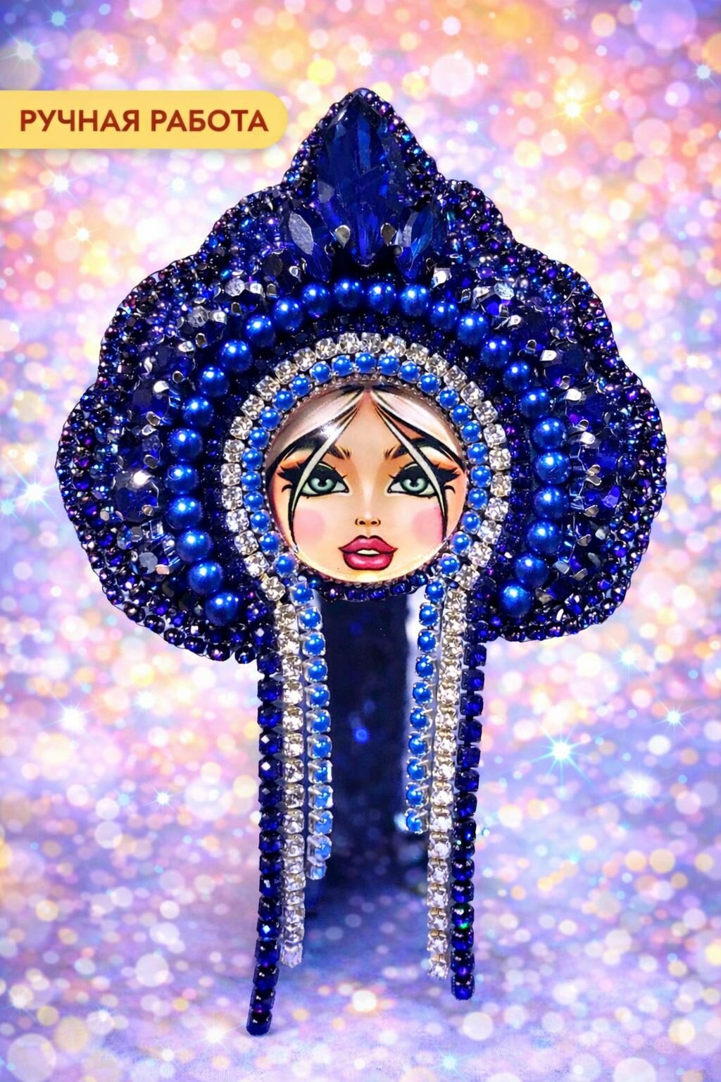 Брошь, стразы