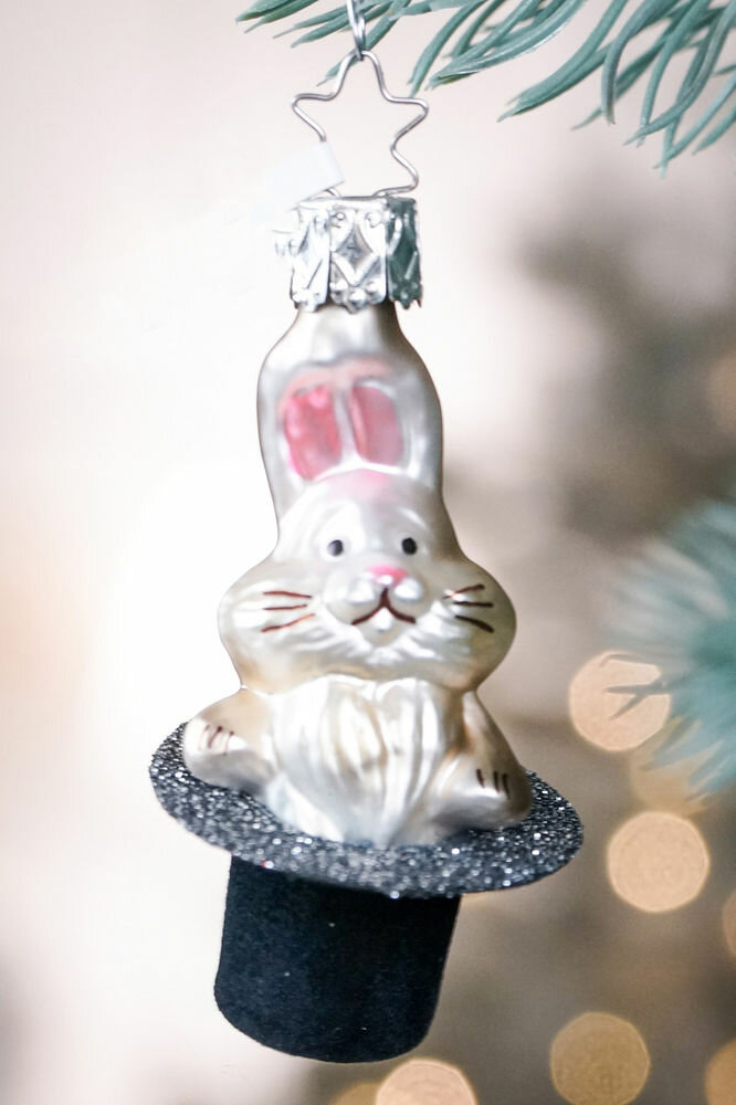 Ёлочная игрушка кролик из шляпы, стекло, 8 см, Инге Глас (Inge Glas) 10071S019