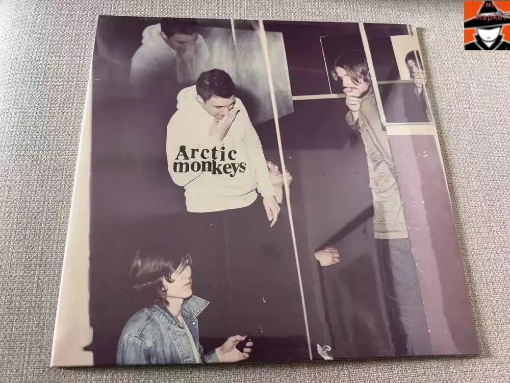 Арктические Обезьяны (Arctic Monkeys) Humbug (Виниловая пластинка LP, 2009)