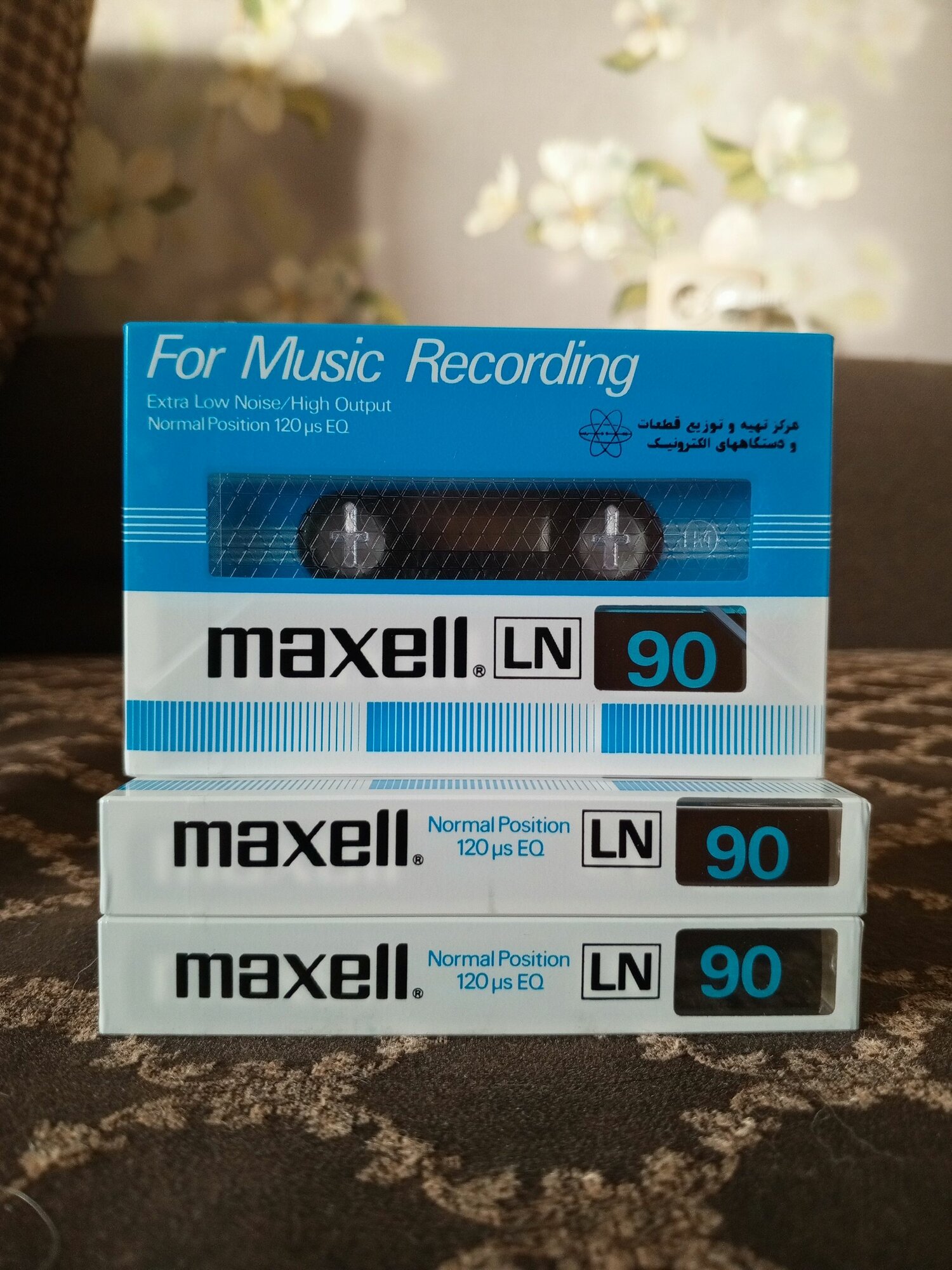 Аудиокассета Maxell LN 90 For Music Recording Иран (1 шт, 90 мин,1980-1981 г.)