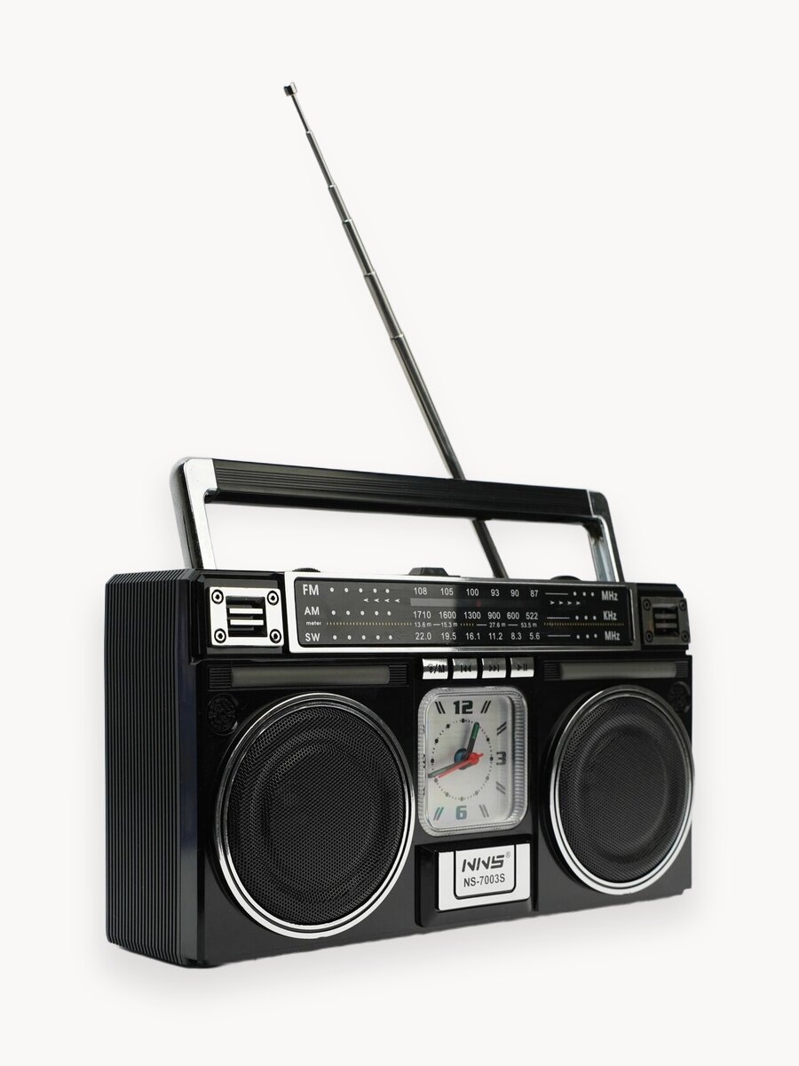 Радиоприемник "Ретро", AM/FM/СВ, от сети, на солнечной батарее, белый, чёрный матовый