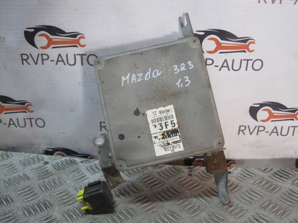 Блок управления двигателем Mazda 323 BG 1.3 89—95 974543W