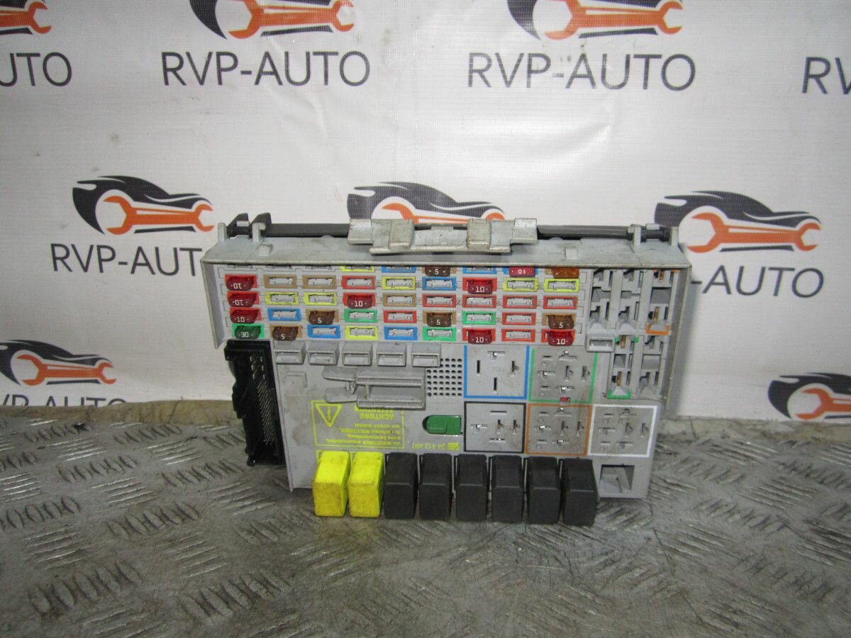 Блок предохранителей Opel Zafira A 1999-2005 24412497