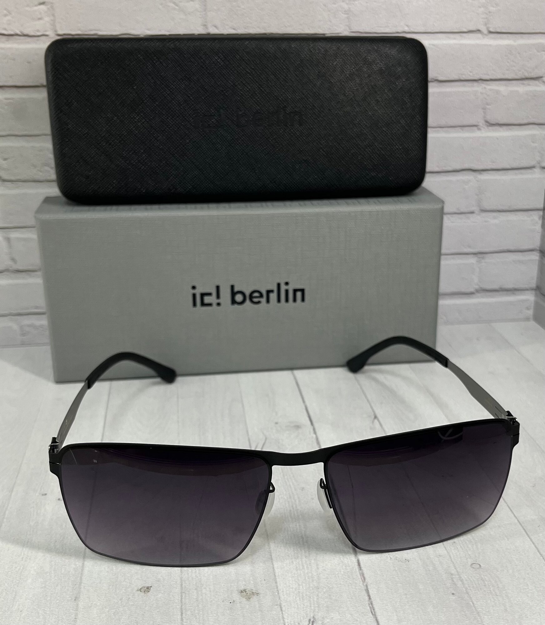 Солнцезащитные очки