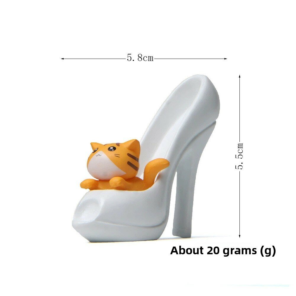 Chis sweet home pvc high heel scene with plastic craft for birthday and holiday gifts white yellow cat