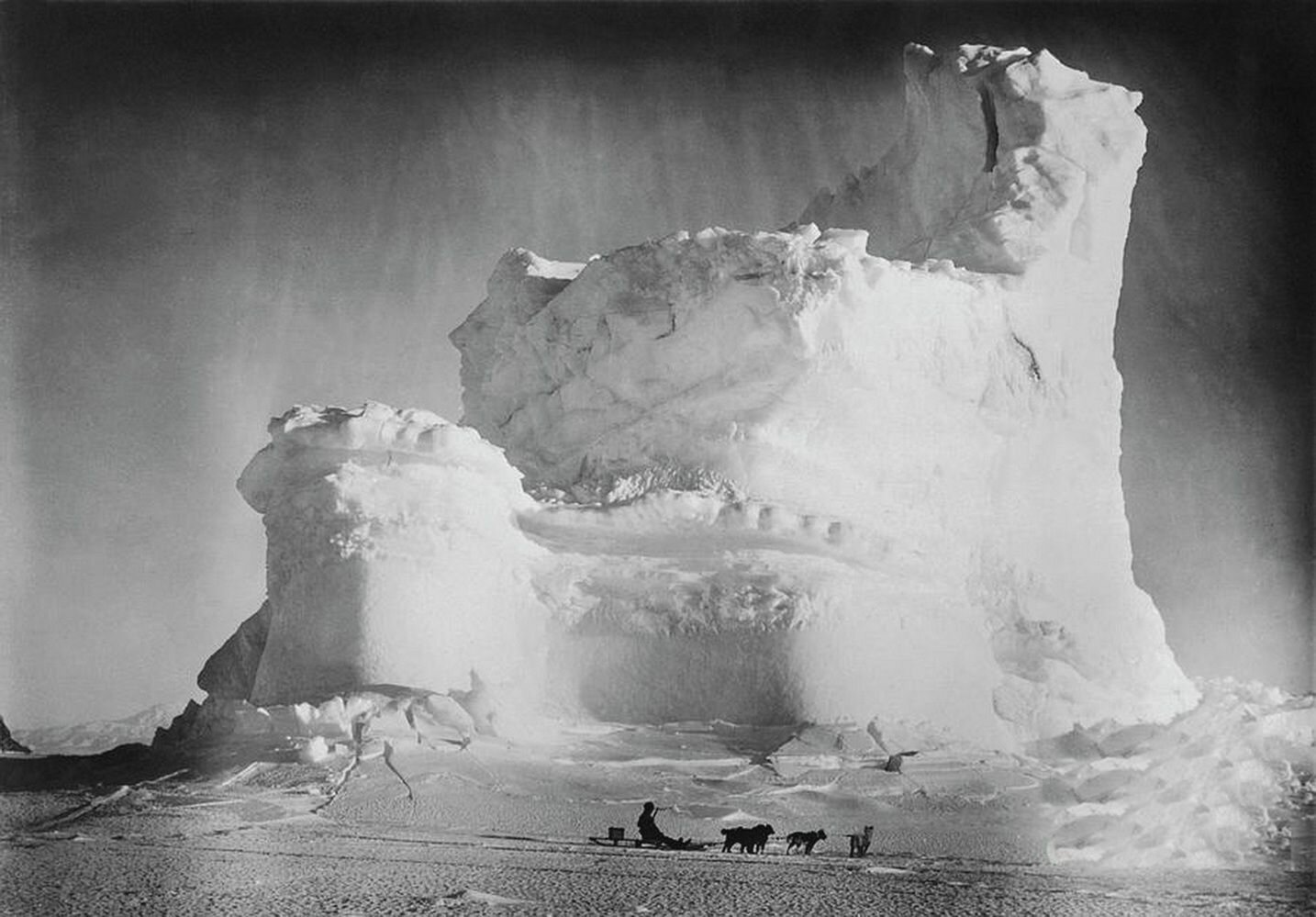 Плакат, постер грандиозный айсберг на бумаге, размер 30х42см