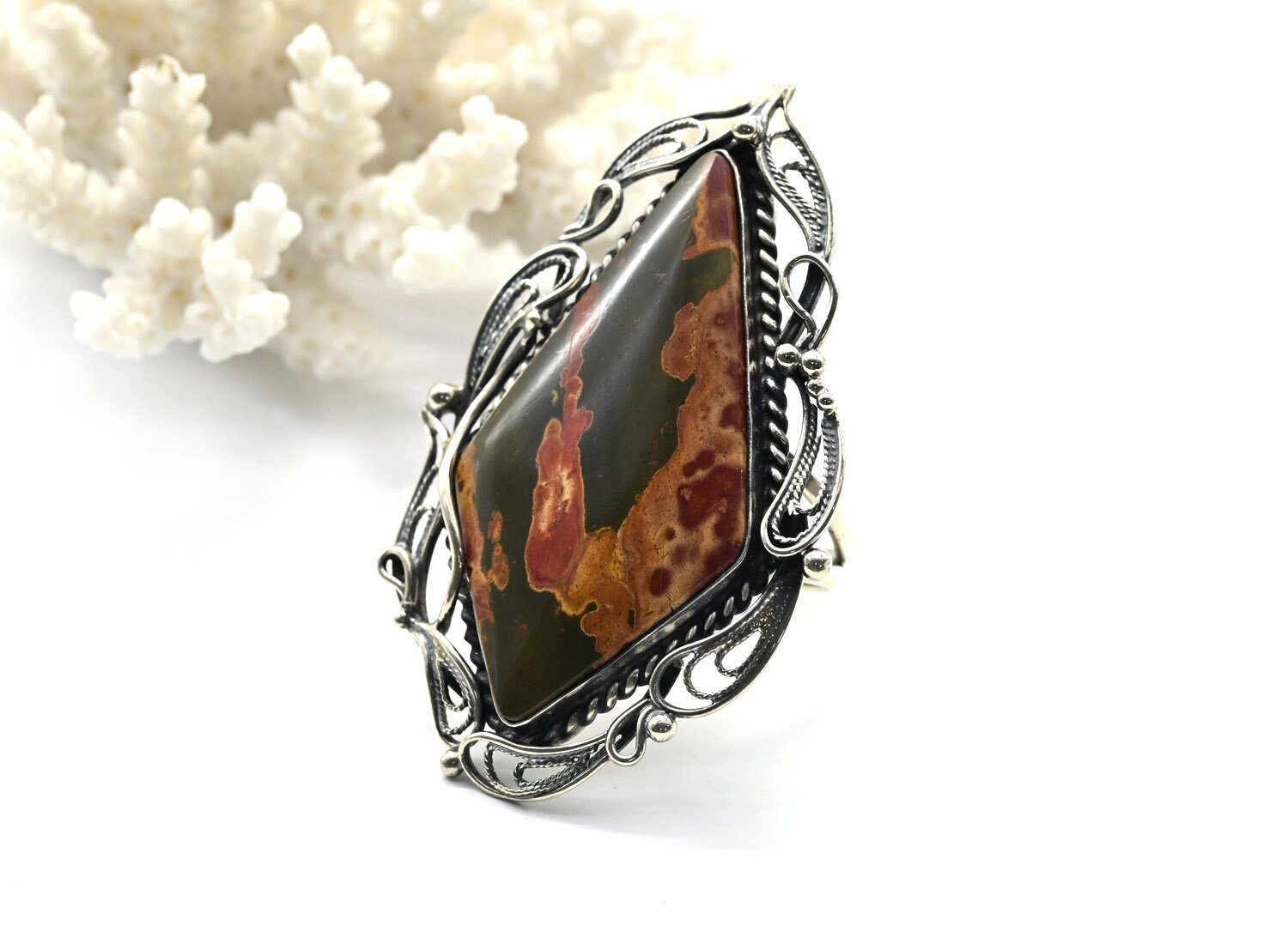 Кольцо, яшма