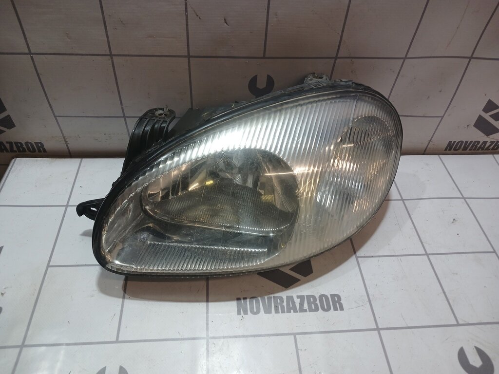 Фара левая Chevrolet Lanos 2004+