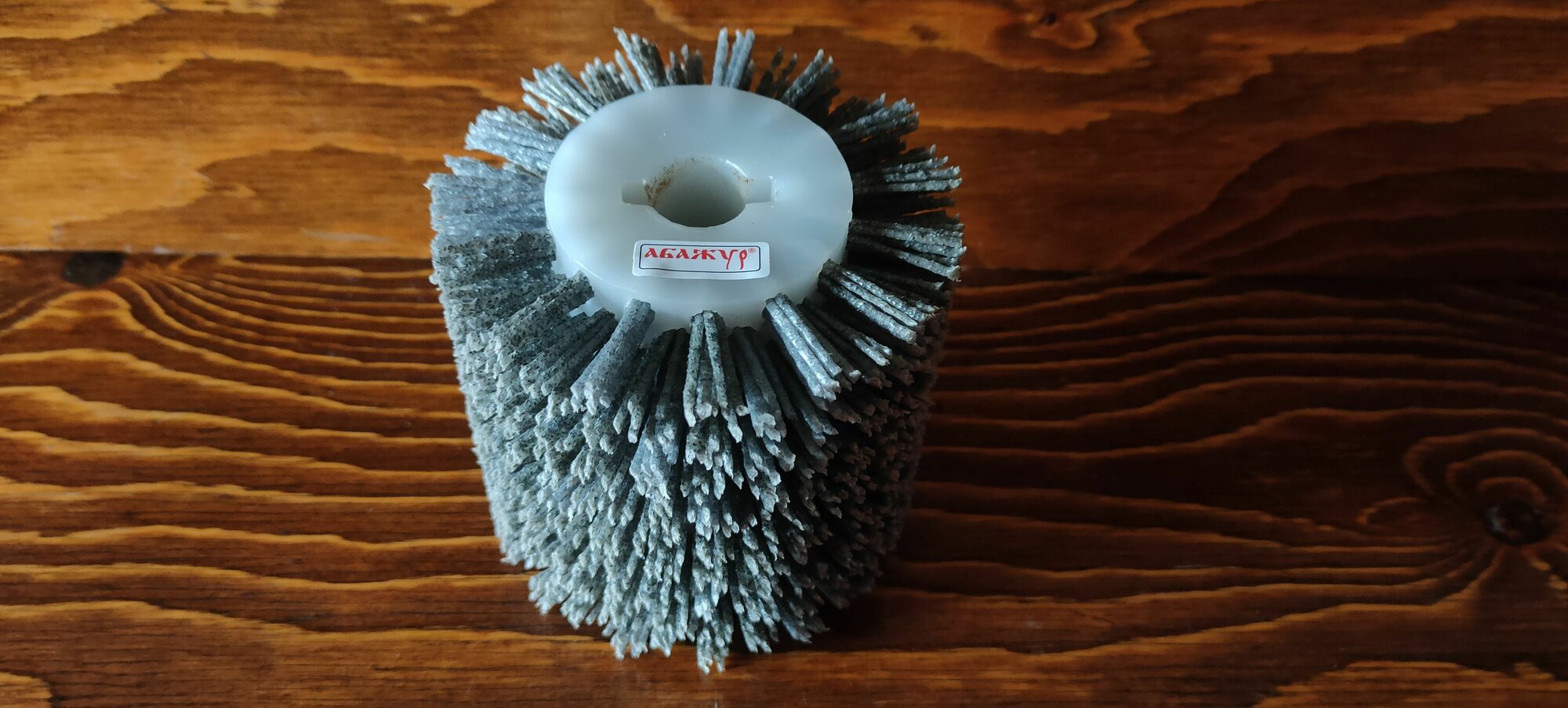 110х110х100 Нейлоновая щетка p40 Интерскол ШМ-110/1400ЭМ р40 для сосны, лиственницы фирменная Абажур