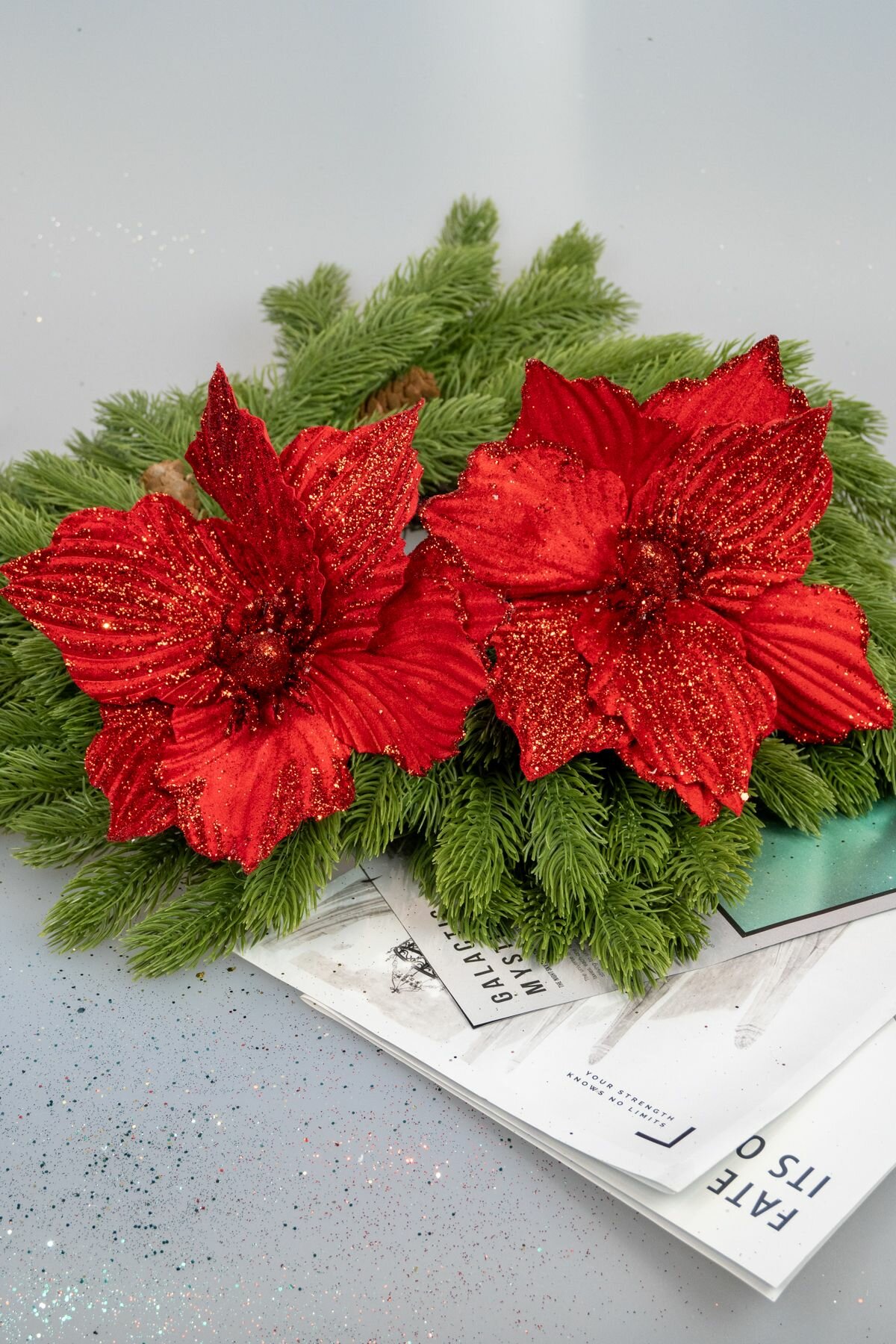 Украшение на елку цветок пуансеттия 2 штуки елочные игрушки бархатные бордовые