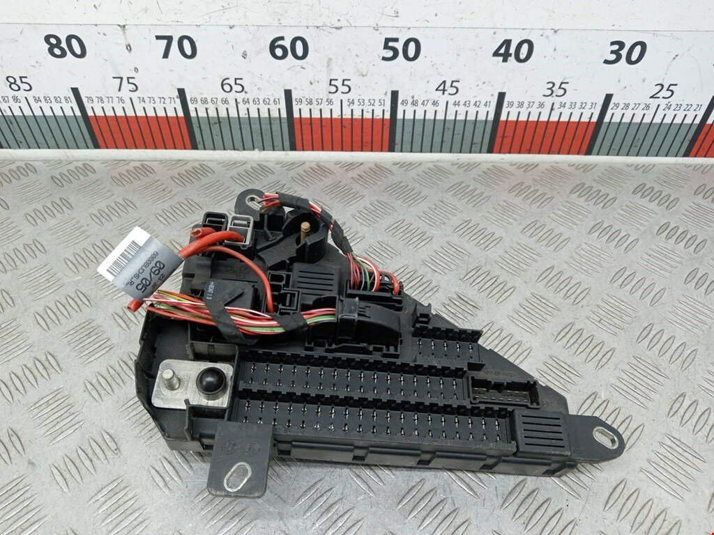 Блок предохранителей BMW 5-Series (E60/E61) 61146906618 арт. 2265756