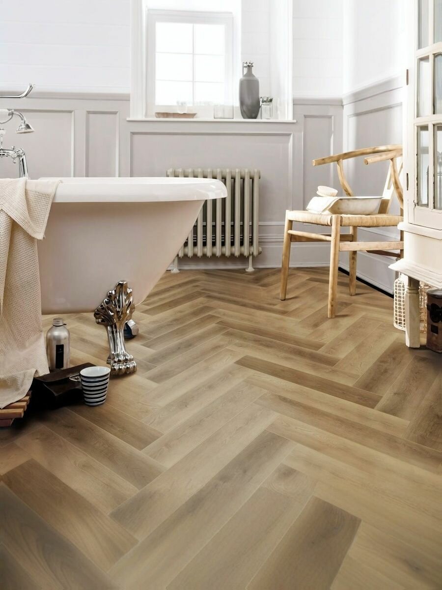 Виниловая плитка SPC CronaFloor Herringbone Дуб Руан H021 (в уп. 16 шт./1.31 м2)