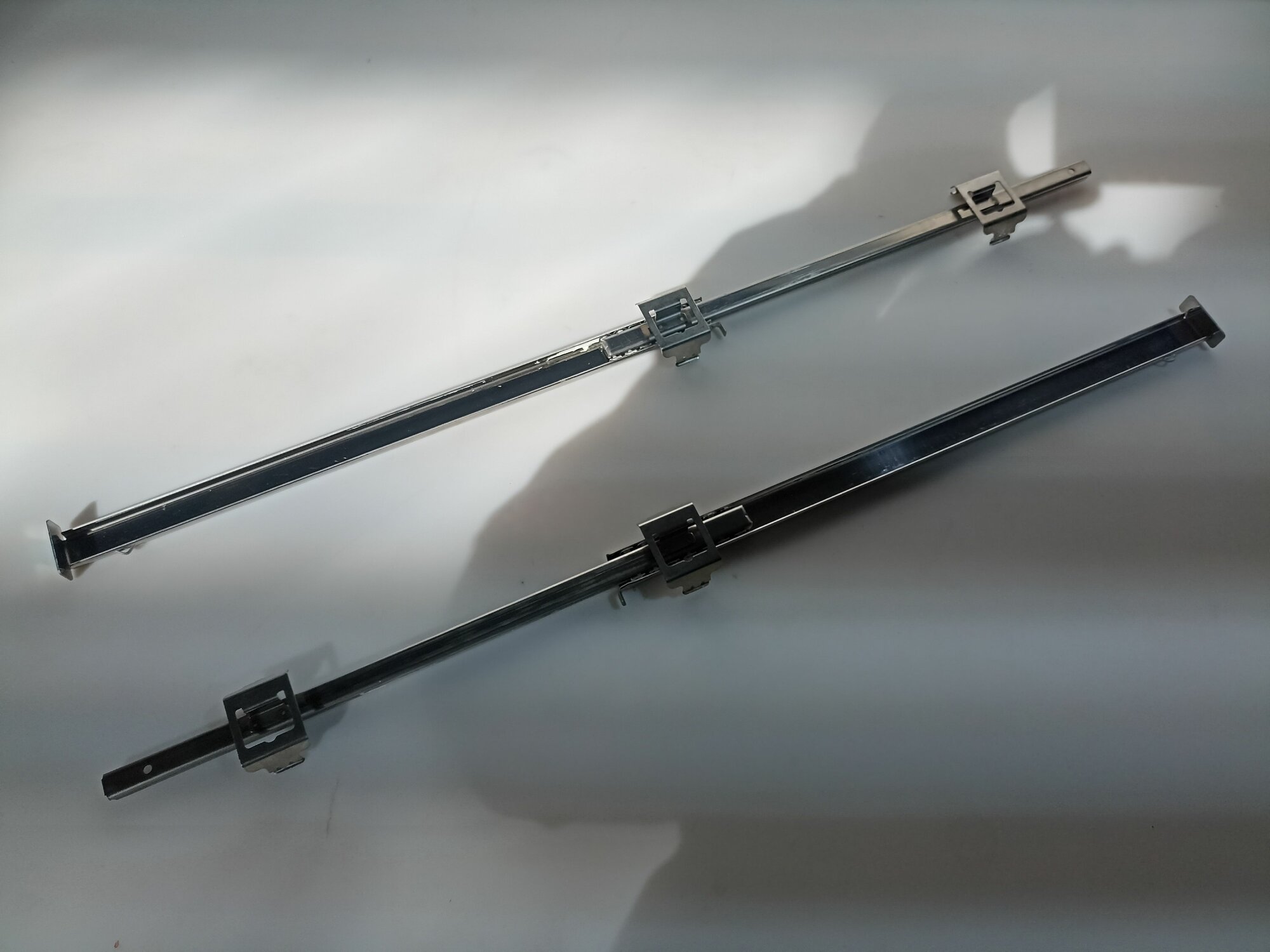 Телескопические направ. комплект, для ДШ HANSA BOESS696001