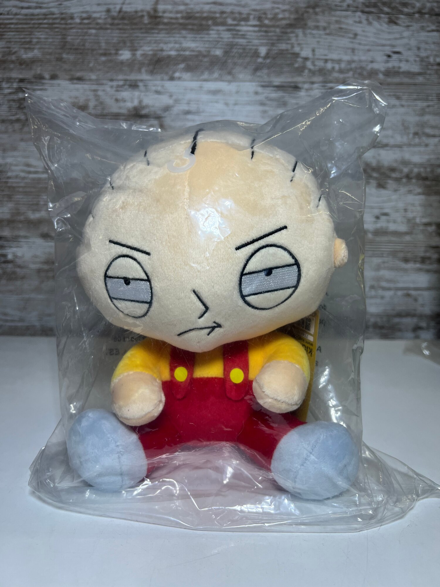 Мягкая игрушка Стьюи Гриффин, Гриффины, Family Guy, 21 см от Kidrobot