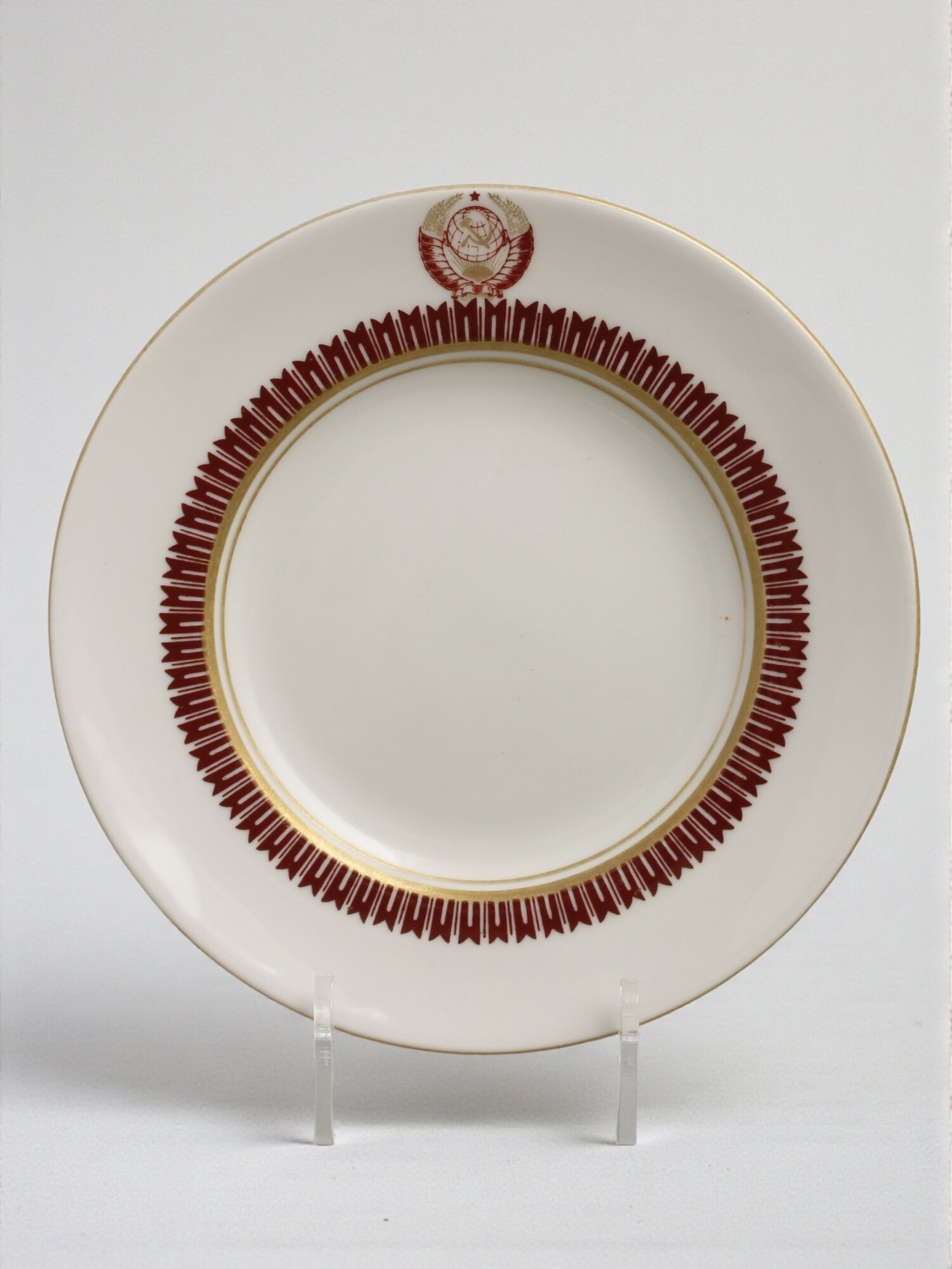 Антикварная пирожковая тарелка из Кремлевского сервиза (D 15,3 см), фарфор, ЛФЗ, 1960-70 гг.