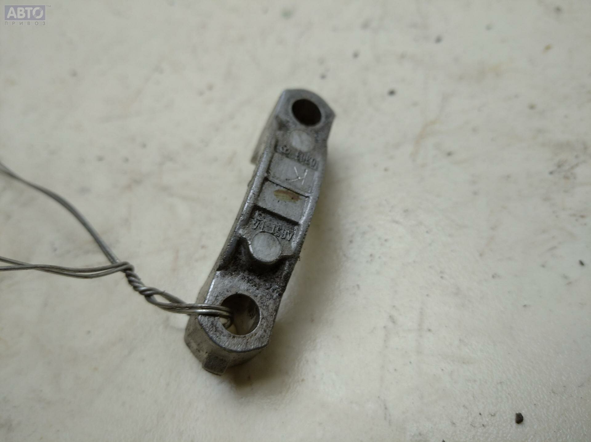 Постель распредвала (бугель) Mercedes Sprinter W906 (2006-2018)