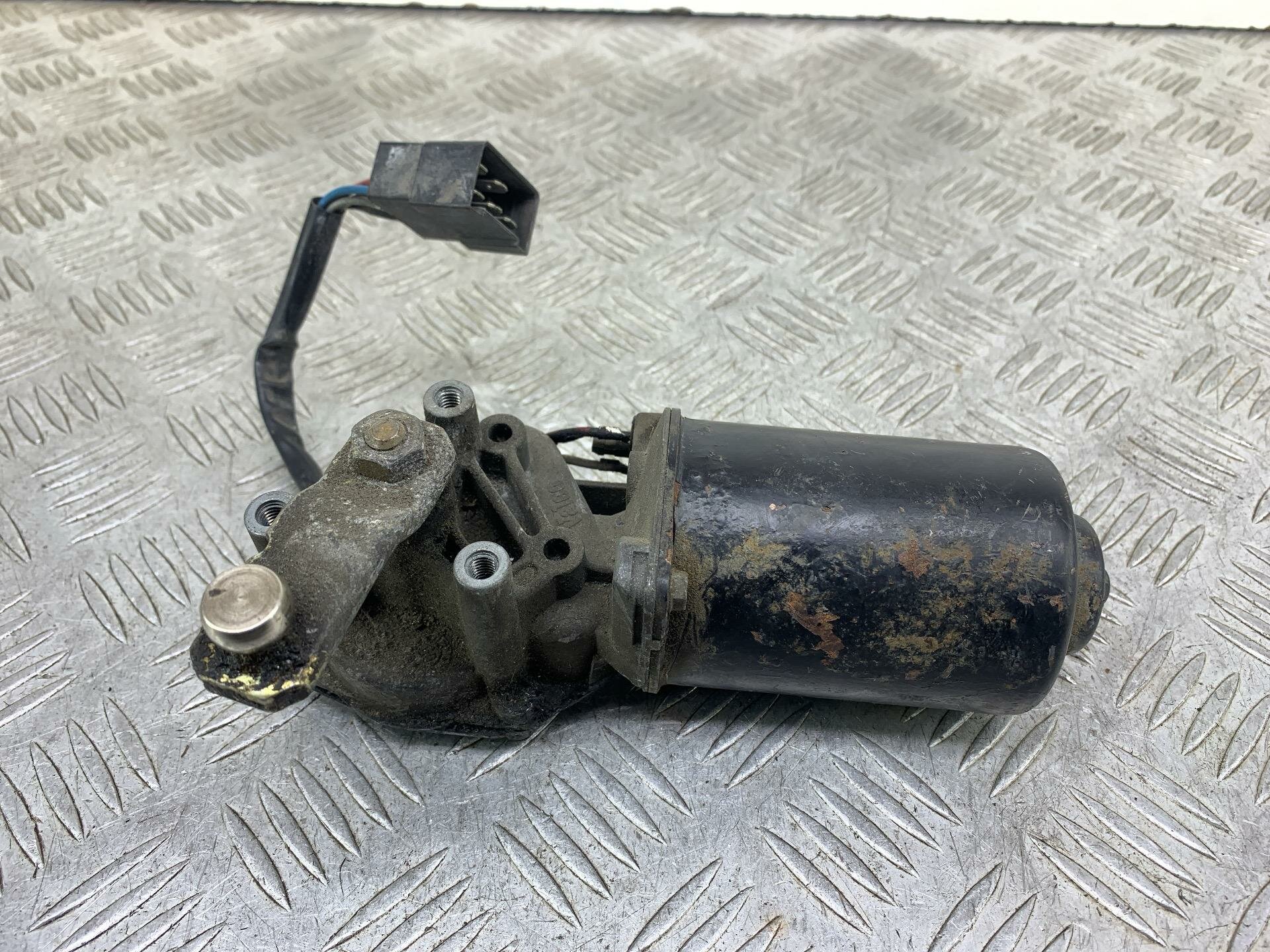 Моторчик трапеции дворников (стеклоочистителя) Mercedes-Benz Vito W638 (1996 - 2003)