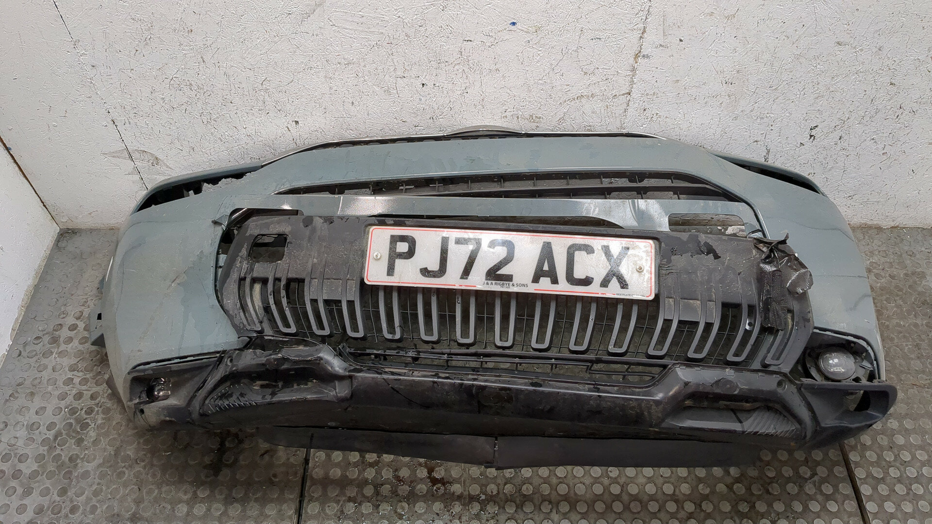 Бампер передний Citroen C3 Aircross Б/У