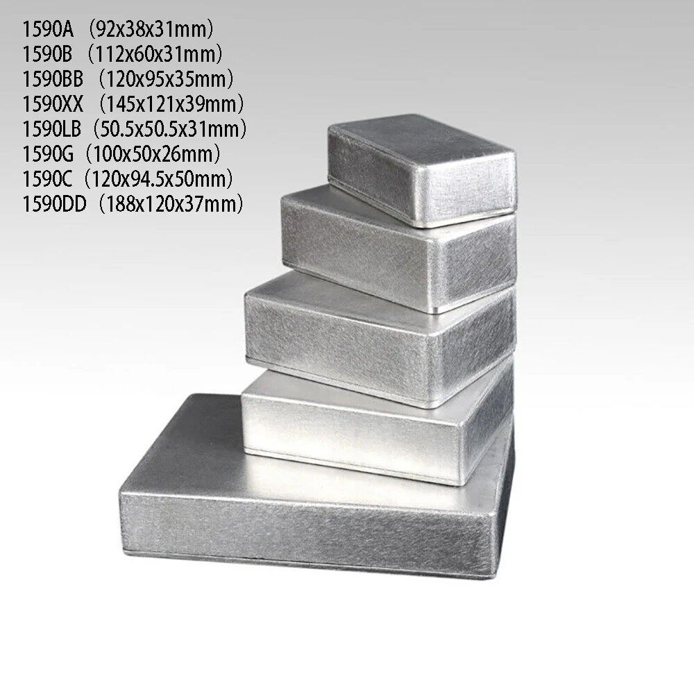 Алюминиевая распределительная коробка серебристого цвета 1590