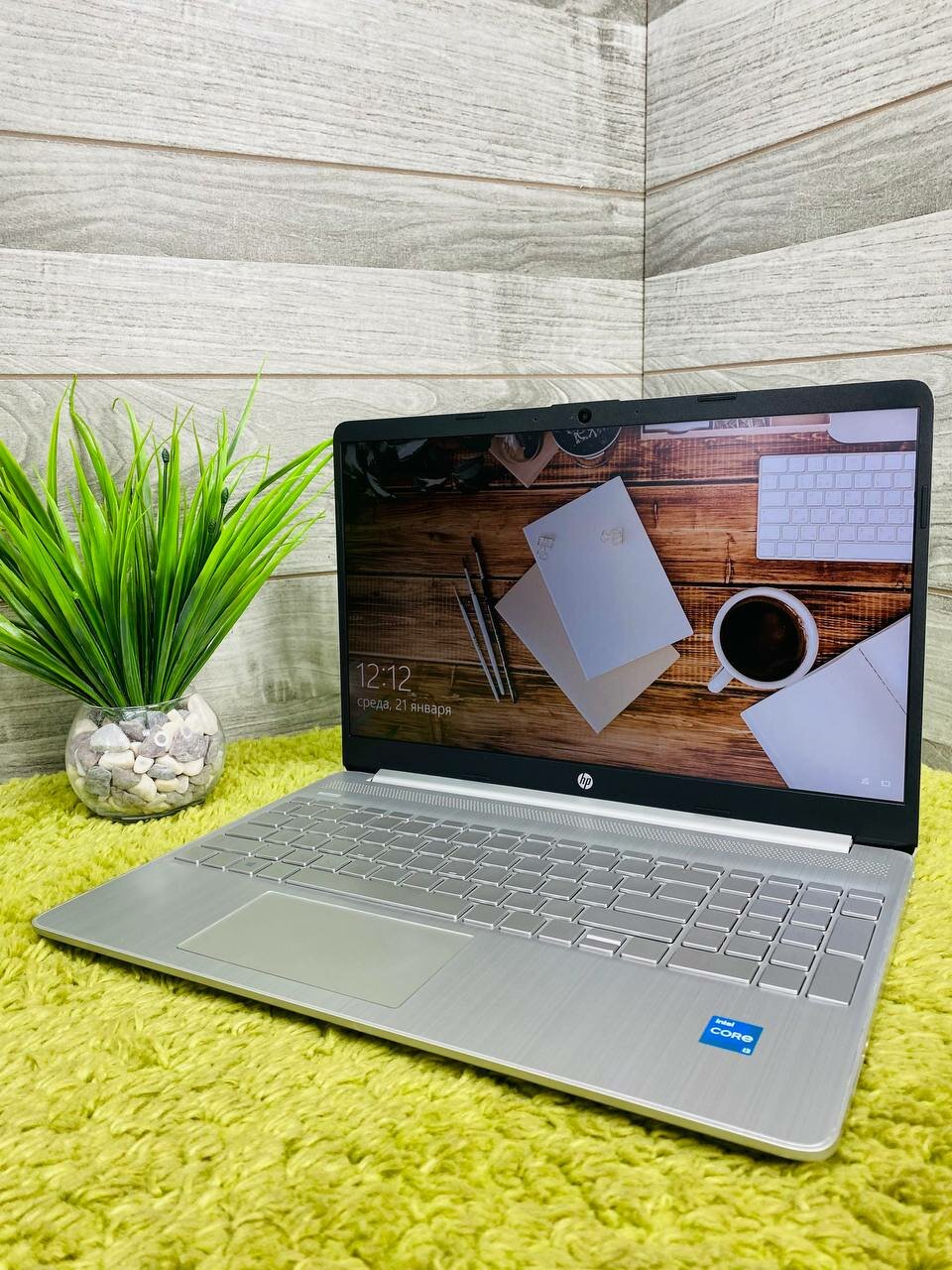 HP ноутбук 15S-FQ2032UR Ноутбук 15.6", Intel Core i3-1115G4, RAM 8 ГБ, SSD 256 ГБ, Intel UHD Graphics, Windows Pro, (2Z7J1EA), серебристый, Русская раскладка. Товар уцененный