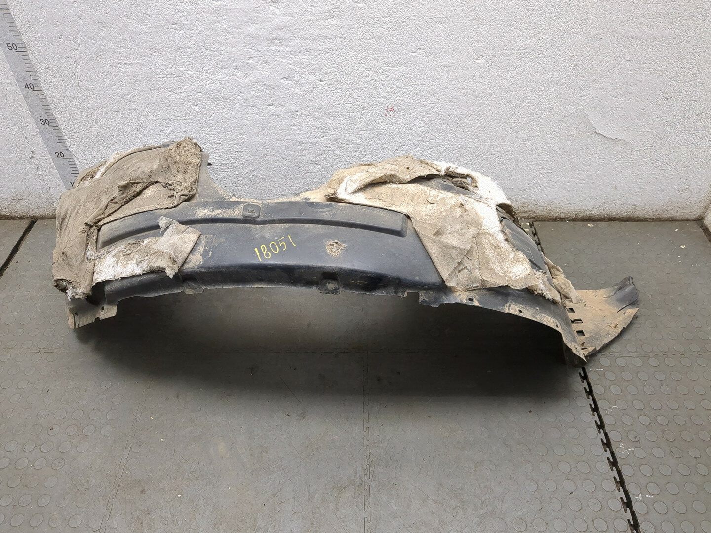 Защита арок (подкрылок) правая передняя Ford Explorer Б/У