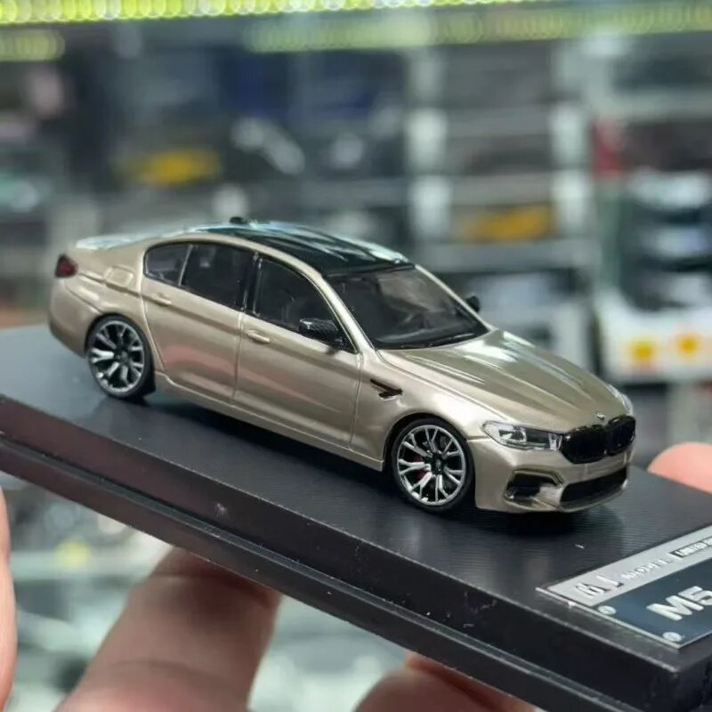 Модель BMW M5 F90 1:64 TSM MODEL, цвет C