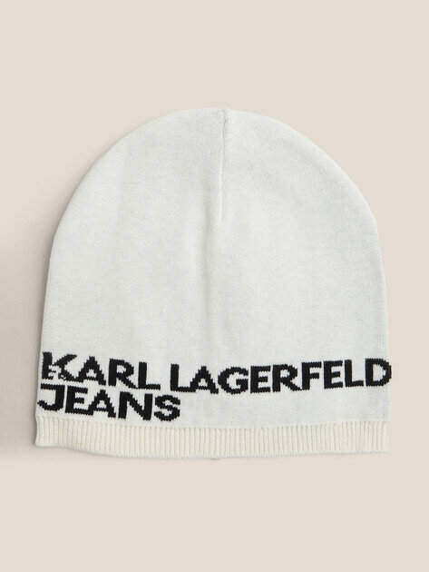 Шапка для женщин