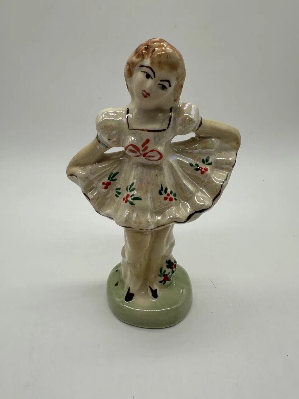 Статуэтка Танцовщица фарфор Чехия 1960 годы великолепный
