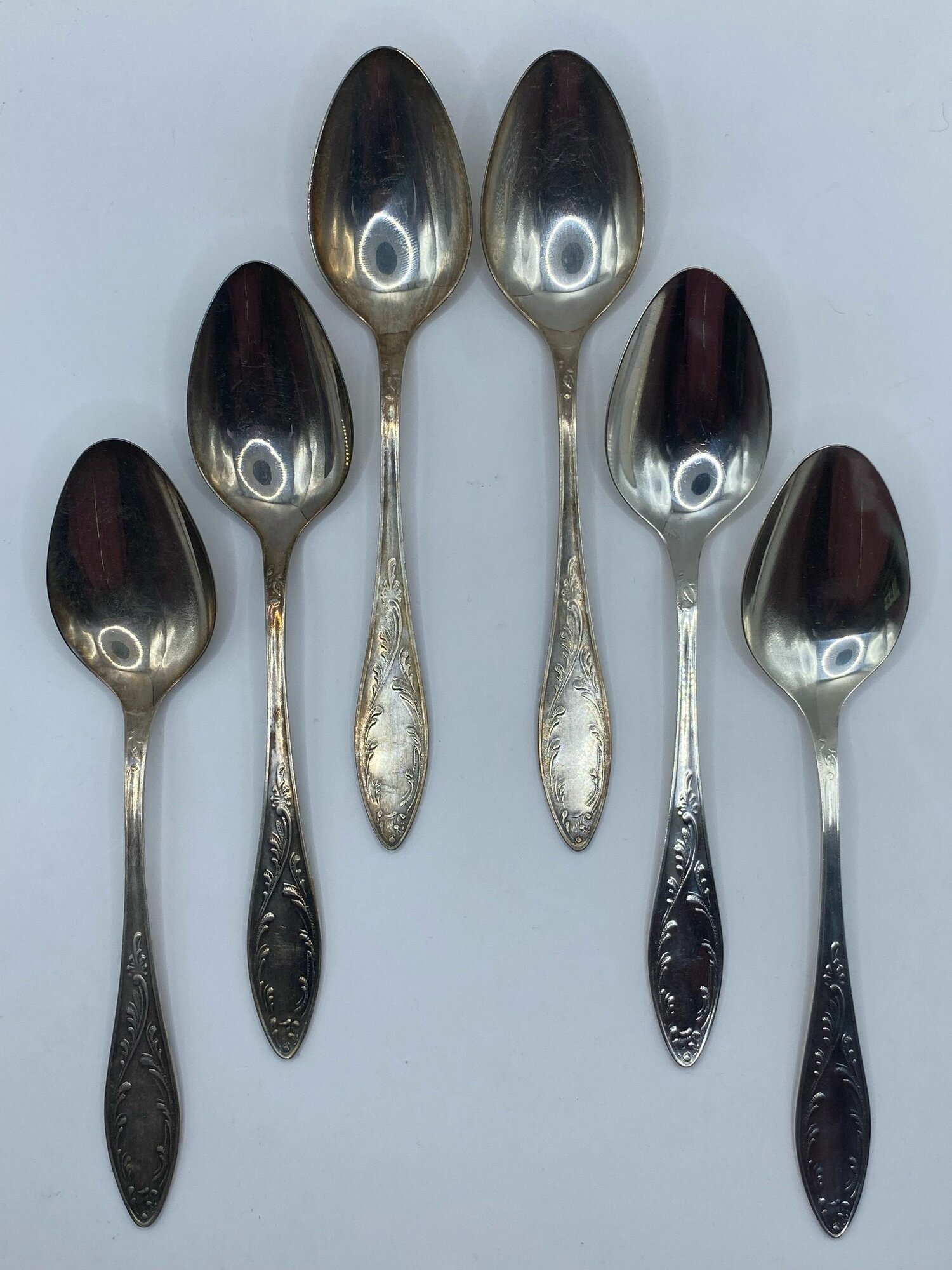 Набор столовых ложек "Пламя" Оленегорский завод. СССР. Мельхиор с серебрением. Длина 20,5 см. Редкость!