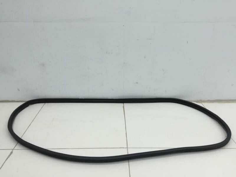 Уплотнитель проема двери передней правой Kia Cerato 2018 кат.номер: 82120M6000