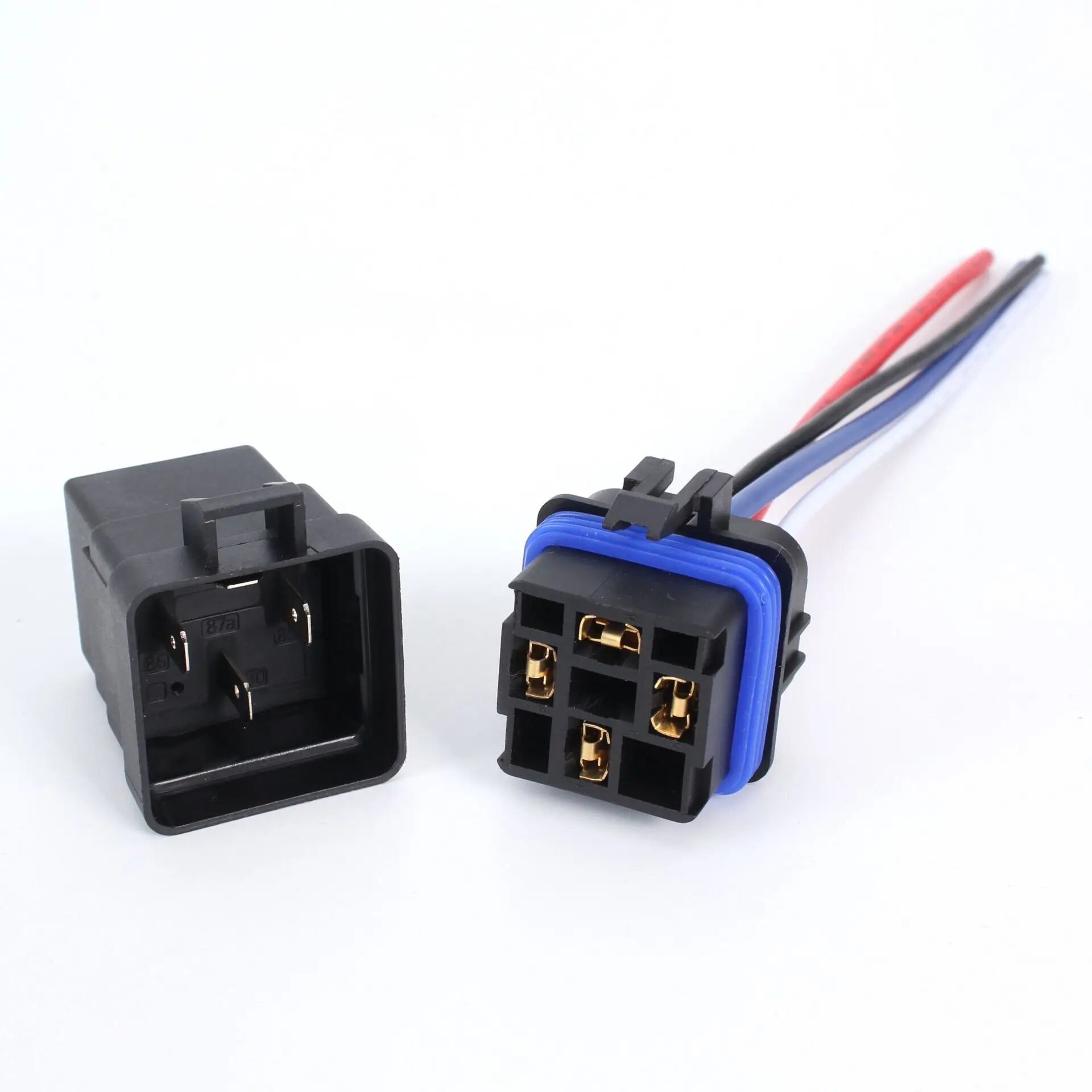 Автомобильное реле 12/24В 40А черный