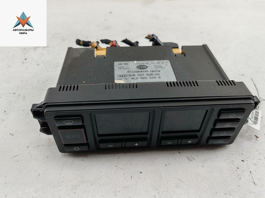 Блок управления печки / климат-контроля Audi A4 B5 1997 8L0820043B
