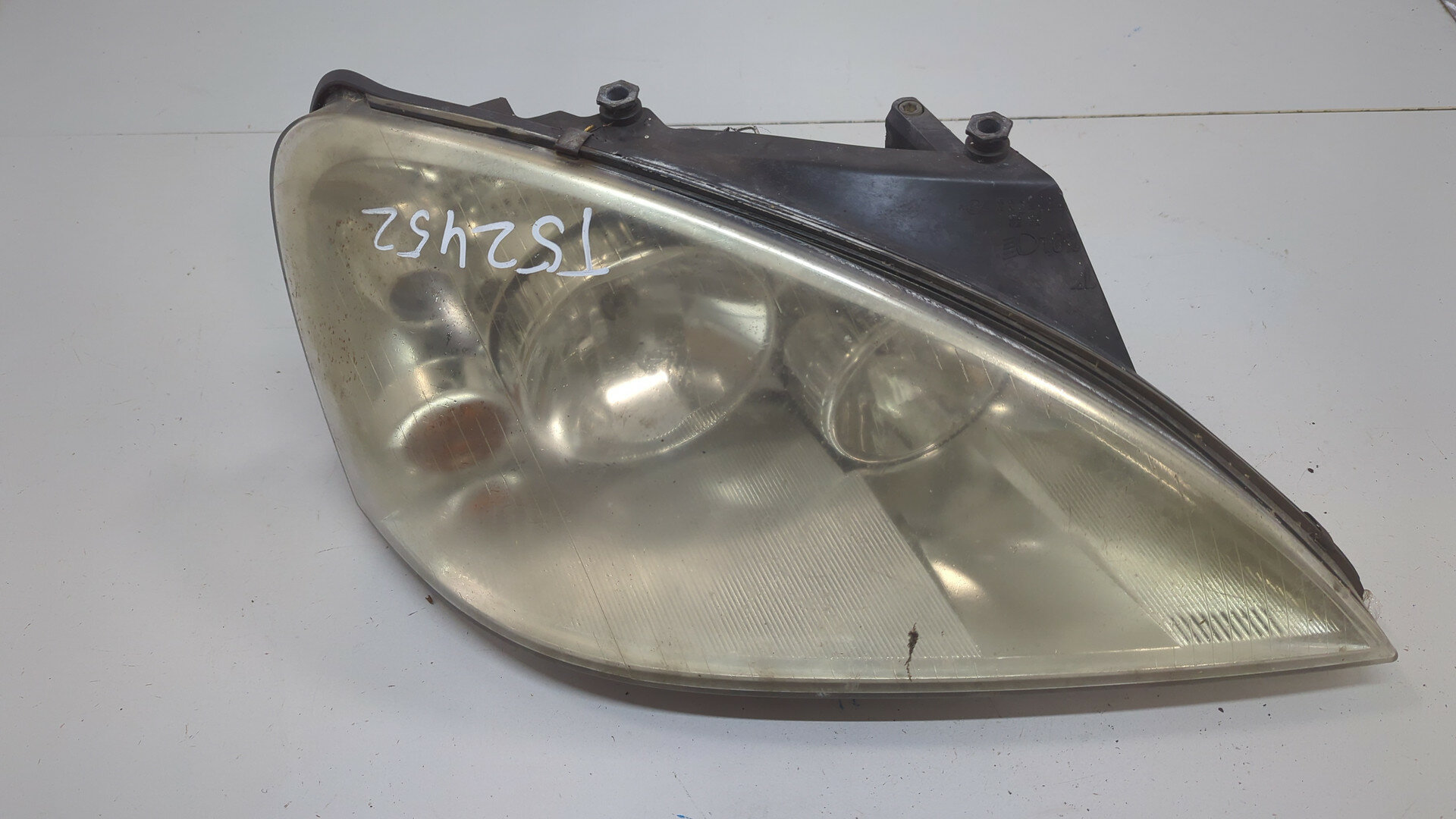 Фара (передняя) правая Ford Galaxy Б/У