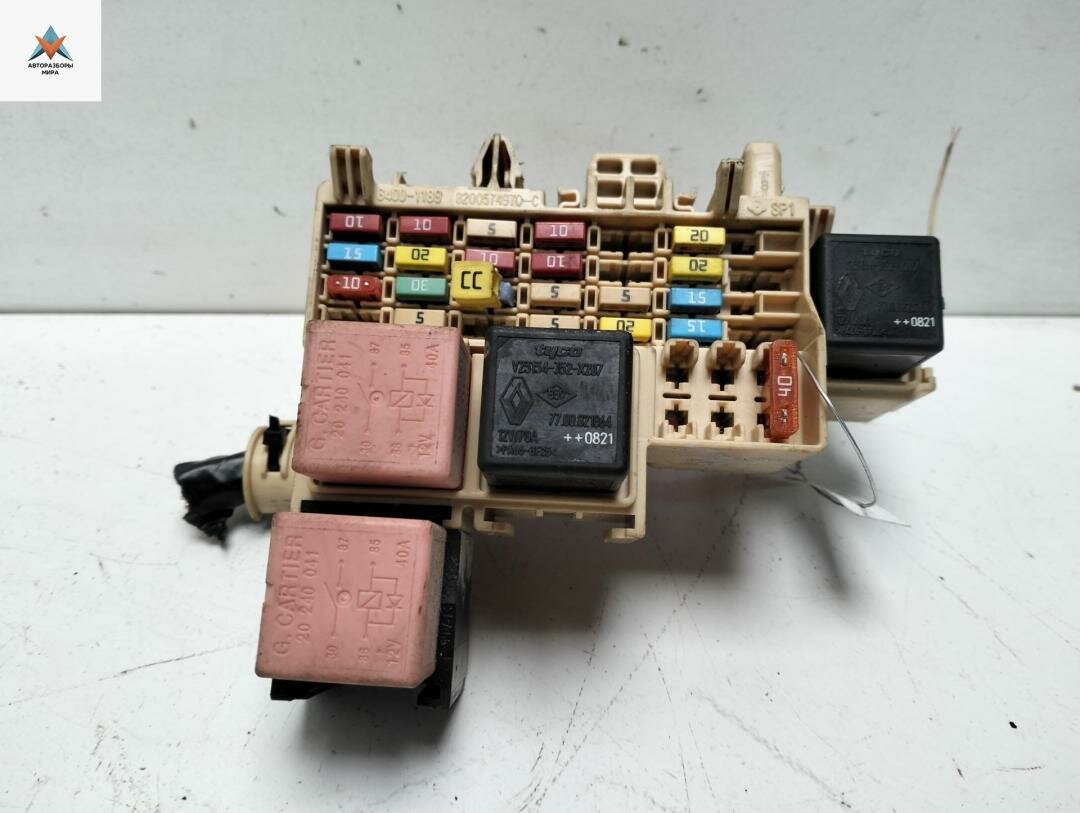 Блок реле Renault Kangoo 2 2008