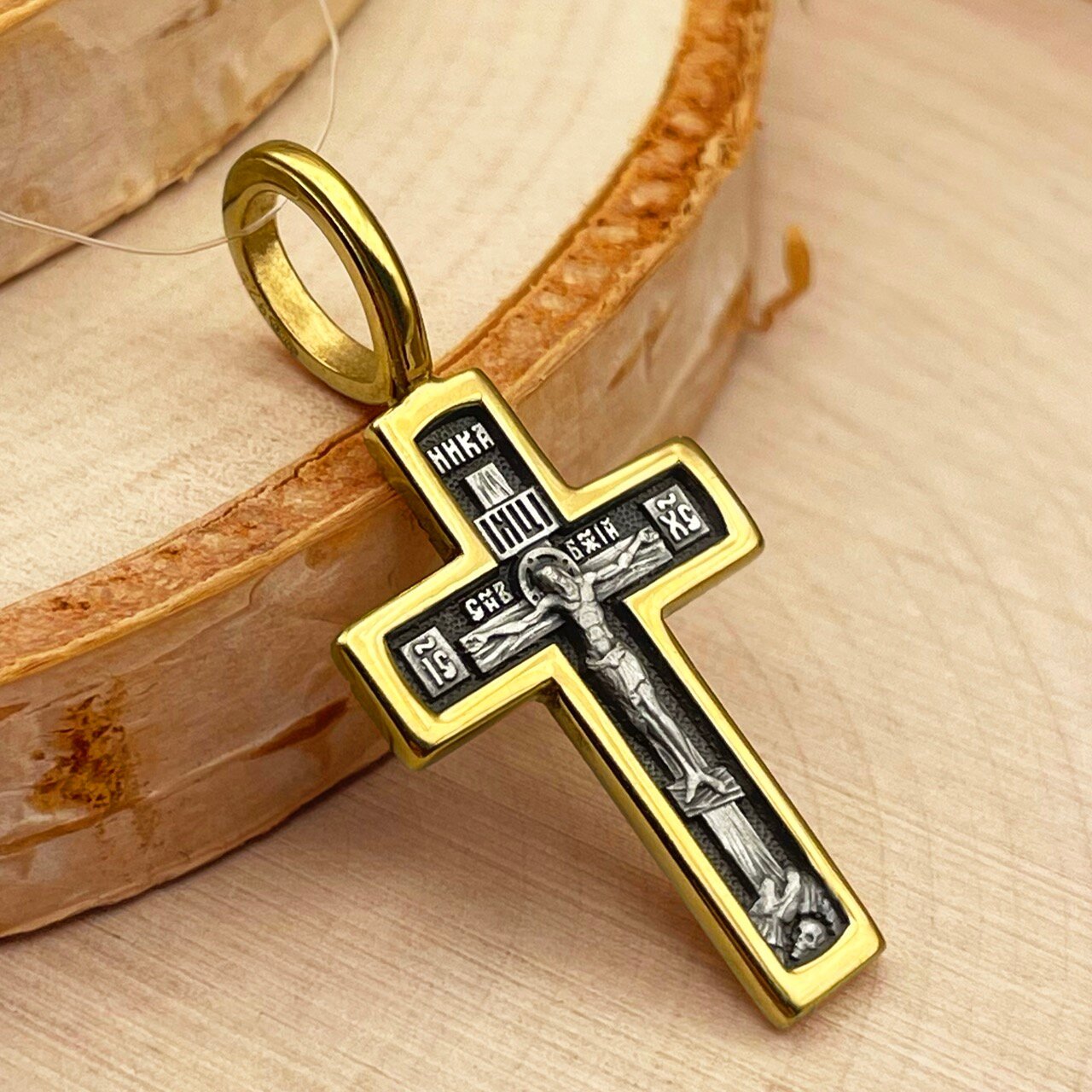 Крестик, серебро, 925 проба, чернение, золочение