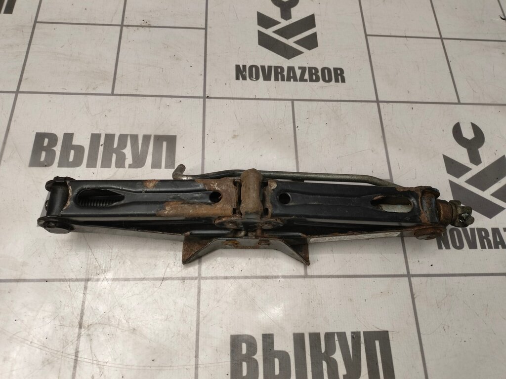 Домкрат Renault Fluence 10-17