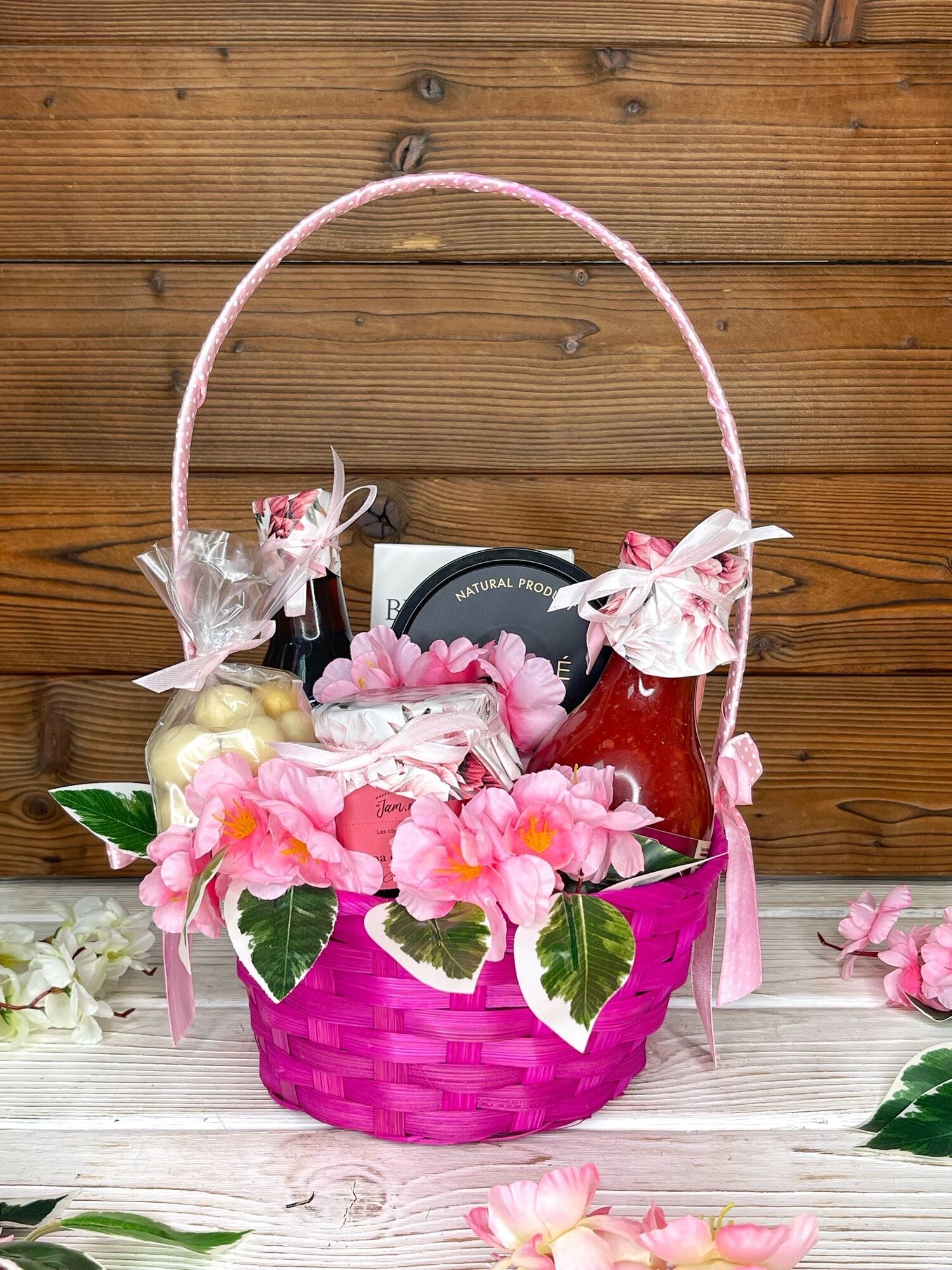 Подарочная корзина «Тутти-фрутти», халва, джем, шоколад, сбитень, орехи, подарок на 8 марта