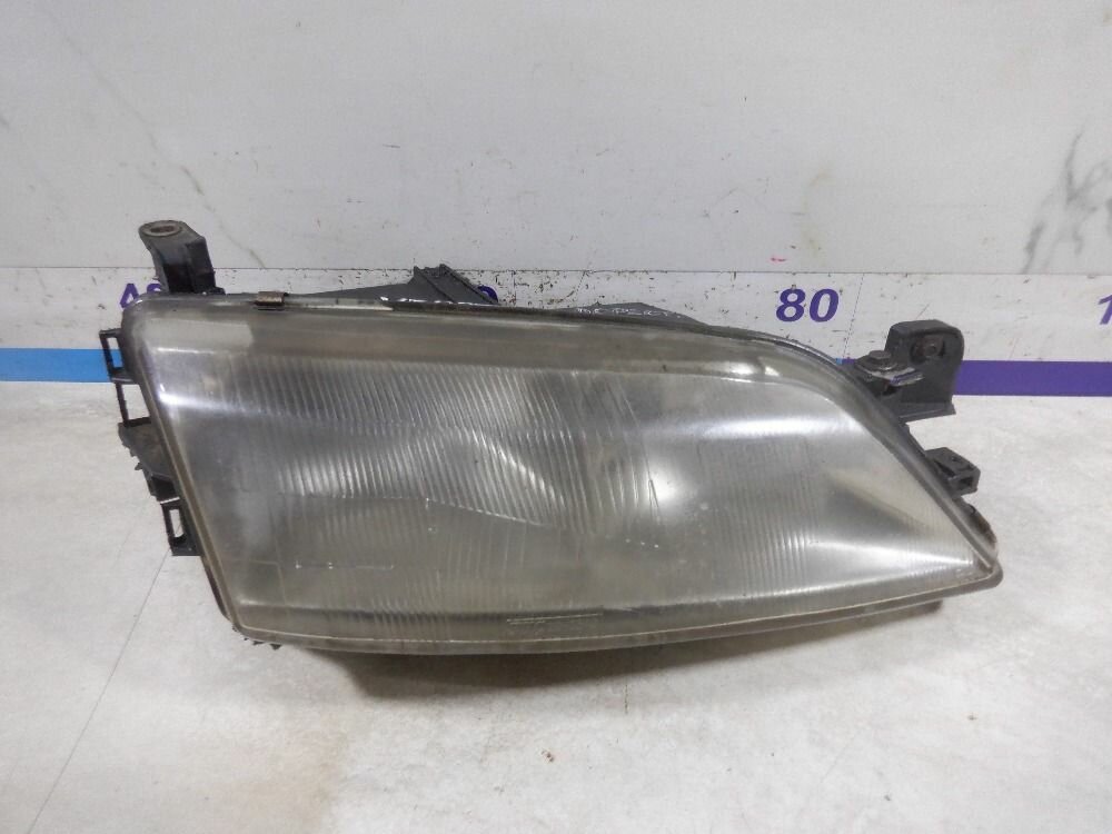 Фара правая Opel Vectra B