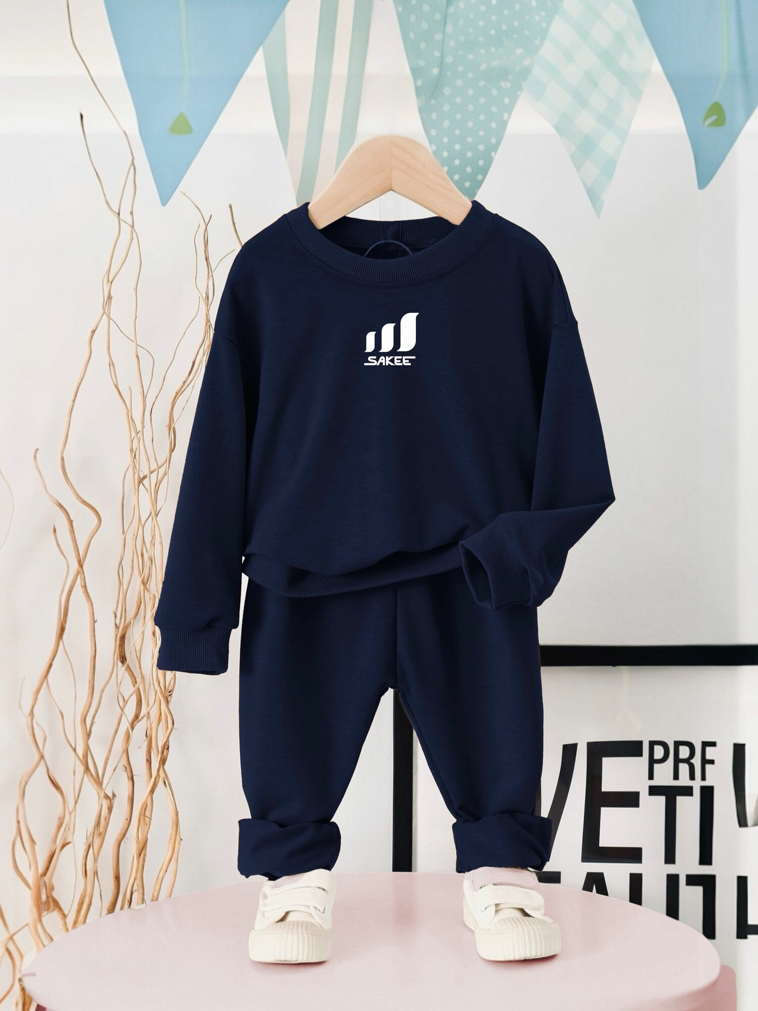 Костюм спортивный