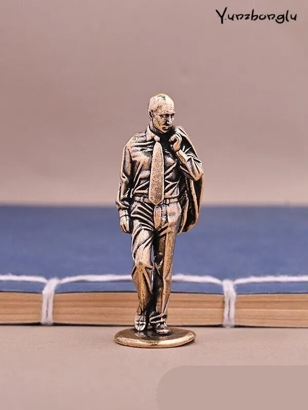 Yunzhonglu Сувенирная Путин （55）, высота 5.69 см, длина 2 см