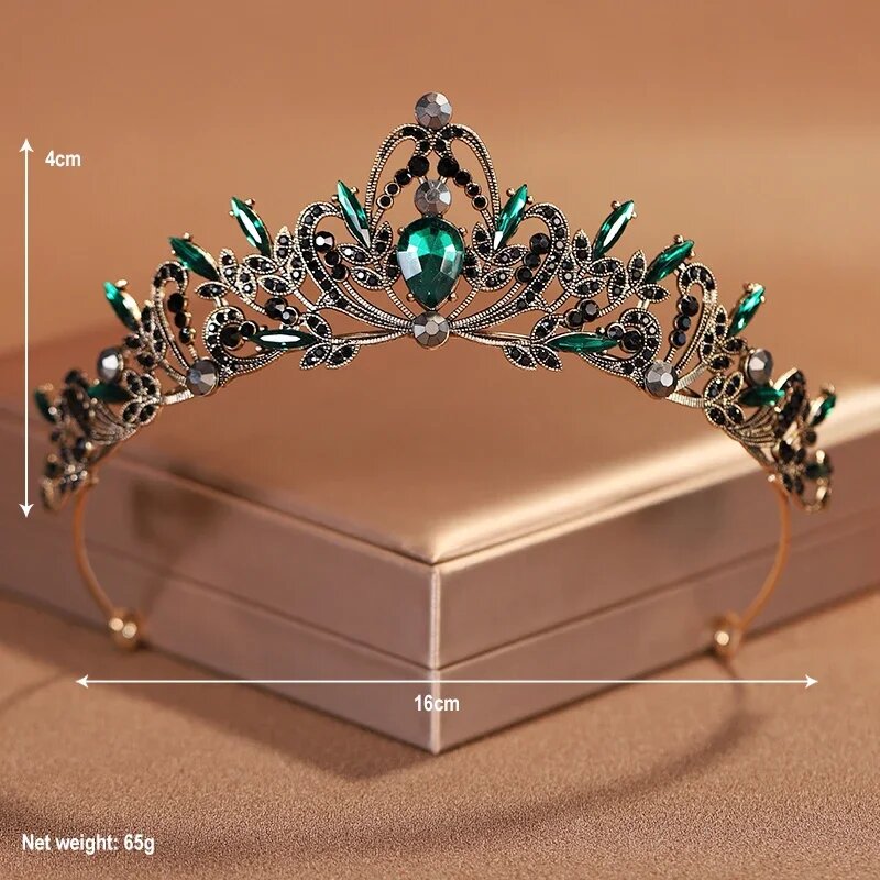 Изумрудная тиара с черными камнями, 18 см