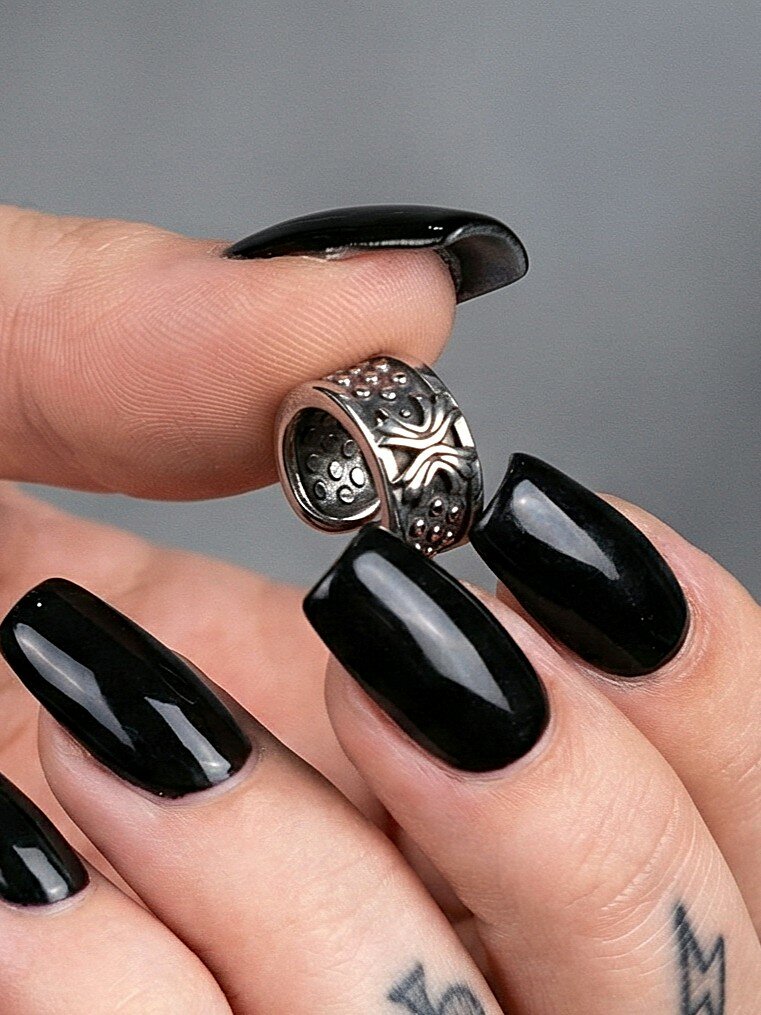 Моносерьга кафф, славянский оберег