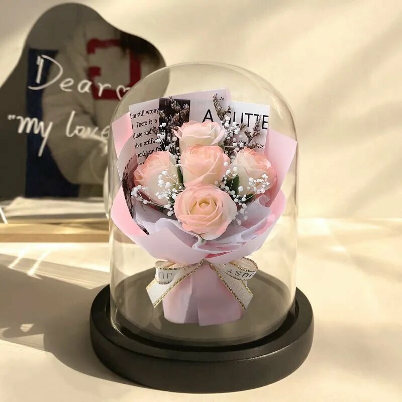 Композиция из мыльных цветов под стеклянным куполом, неувядающие розы и гипсофила, готовый подарок на день рождения для учителя, мужчины или женщины