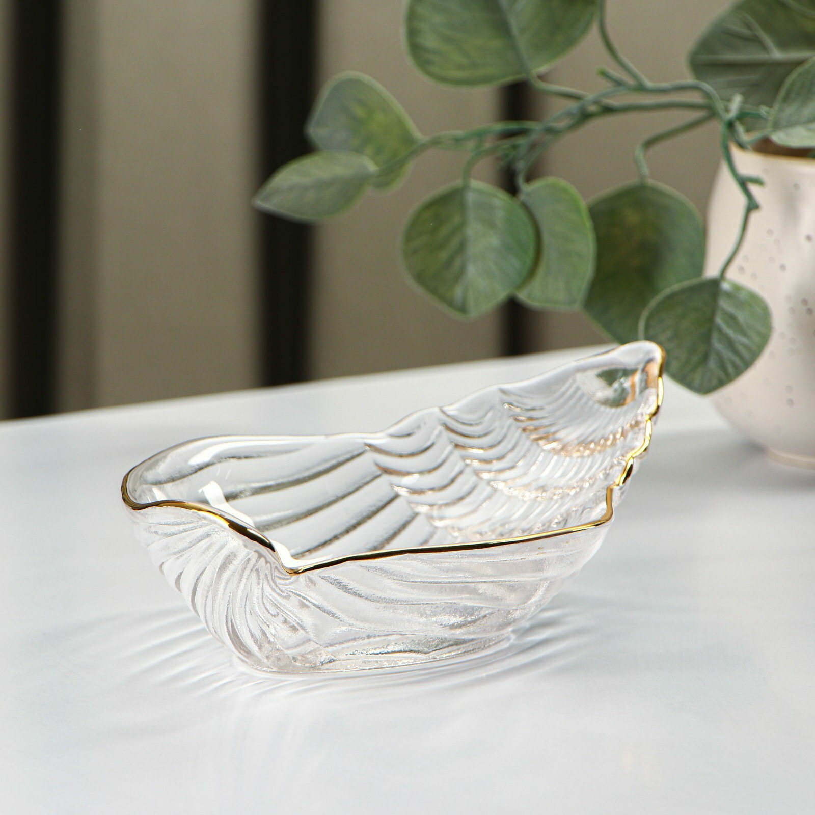 Блюдо сервировочное "Ракушка", 20x11 см, с золотой отводкой, стекло, прозрачное
