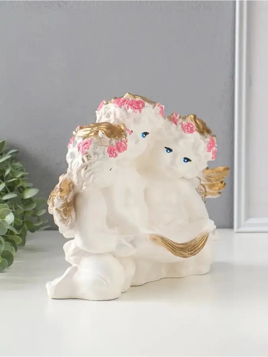 Элегантная фигура с подставкой «Три ангела»